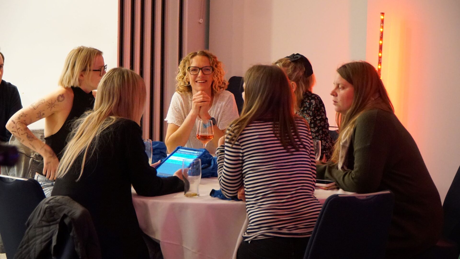 The BIG Quiz - a Captivating Team Building Exercise